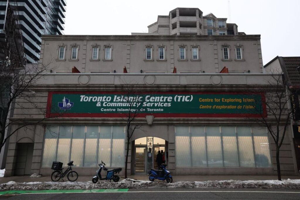 ‘We went into protection mode’: How a Toronto mosque and community ...